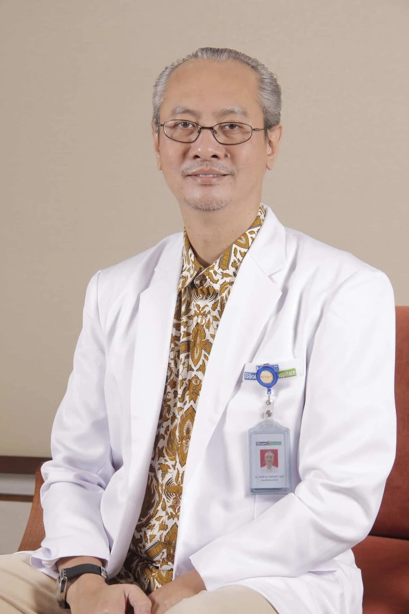 dr. Arif R. Hanafi, Sp.P (K), Hello Sehat