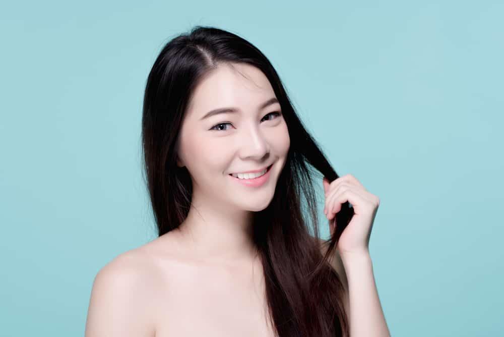5 Cara Menghitamkan Rambut Secara Alami | Hello Sehat