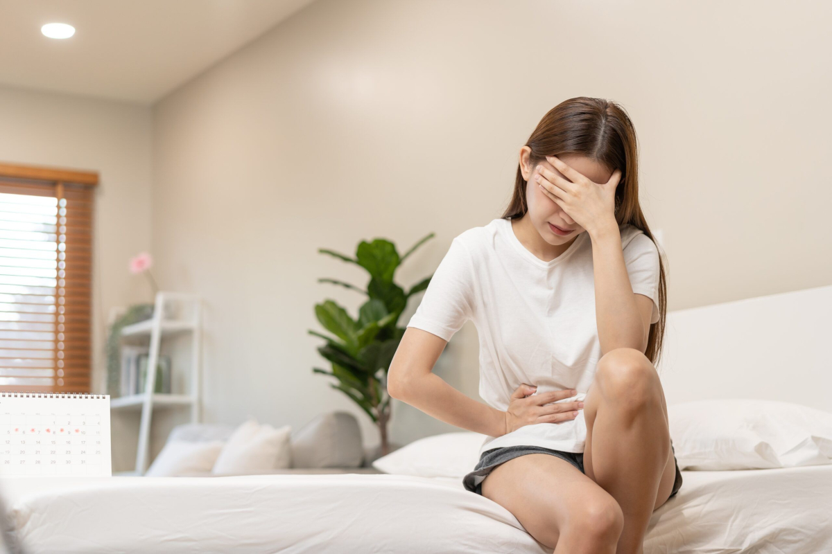 Omeprazole: Dosis, Aturan Konsumsi, Efek Samping - Hello Sehat