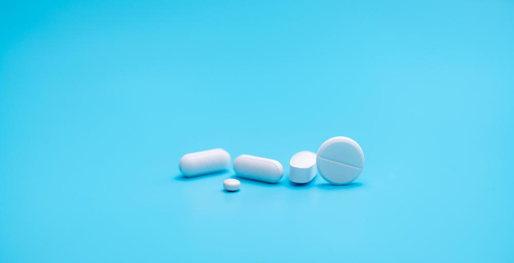 Naproxen: Kegunaan, Dosis, dan Efek Samping - Hello Sehat