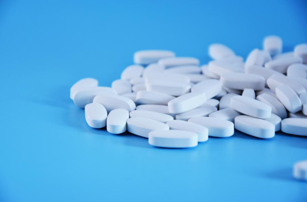 Nitrazepam: Kegunaan, Dosis, Efek Samping - Hello Sehat