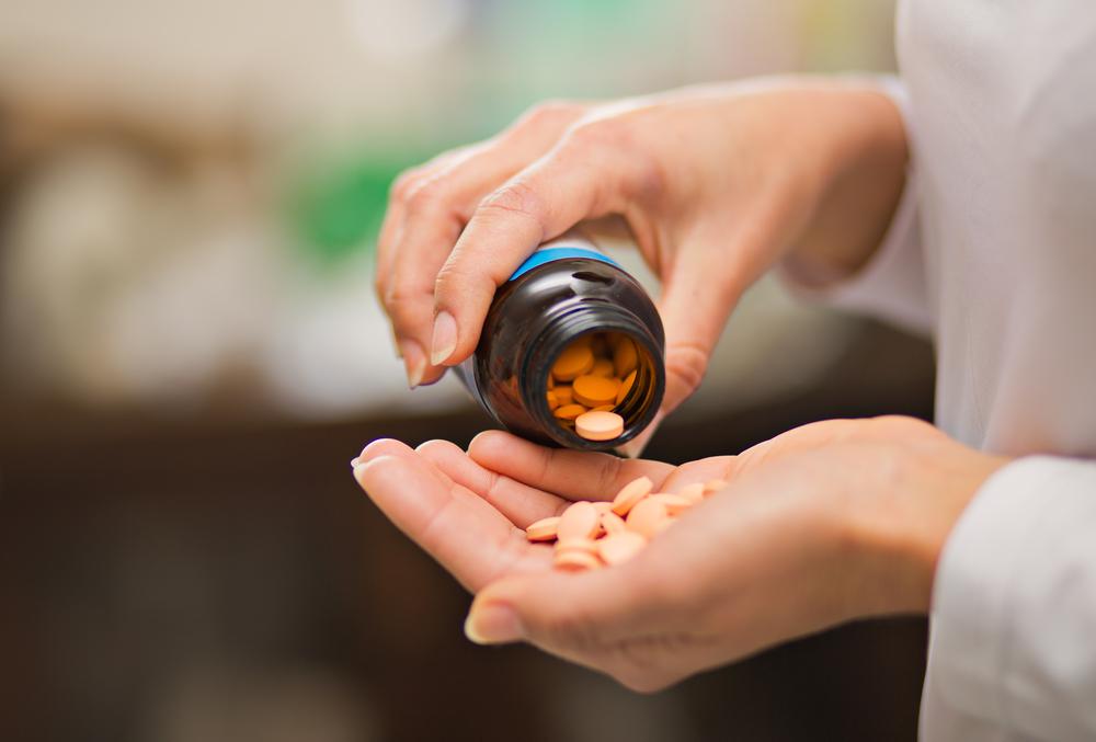 Pyridostigmine: Kegunaan, Dosis, Efek Samping, dll - Hello Sehat