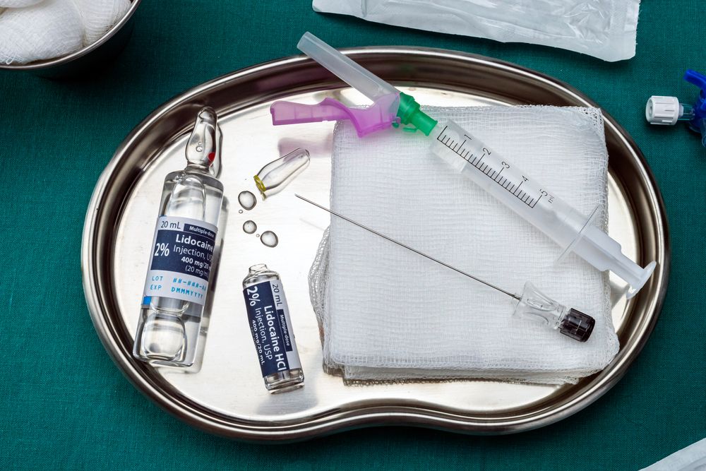 Lidocaine: Kegunaan, Dosis, Efek Samping - Hello Sehat
