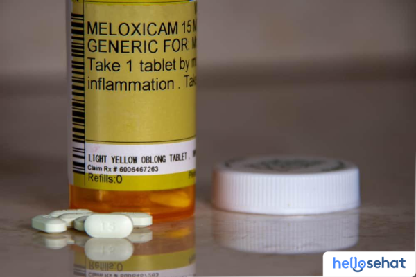 Meloxicam: Fungsi, Dosis, Efek Samping, dll. • Hello Sehat