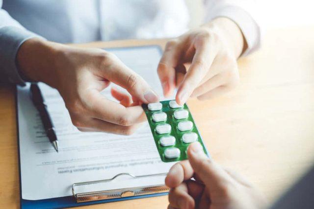 Methylphenidate: Kegunaan, Dosis, Efek Samping, dll. - Hello Sehat