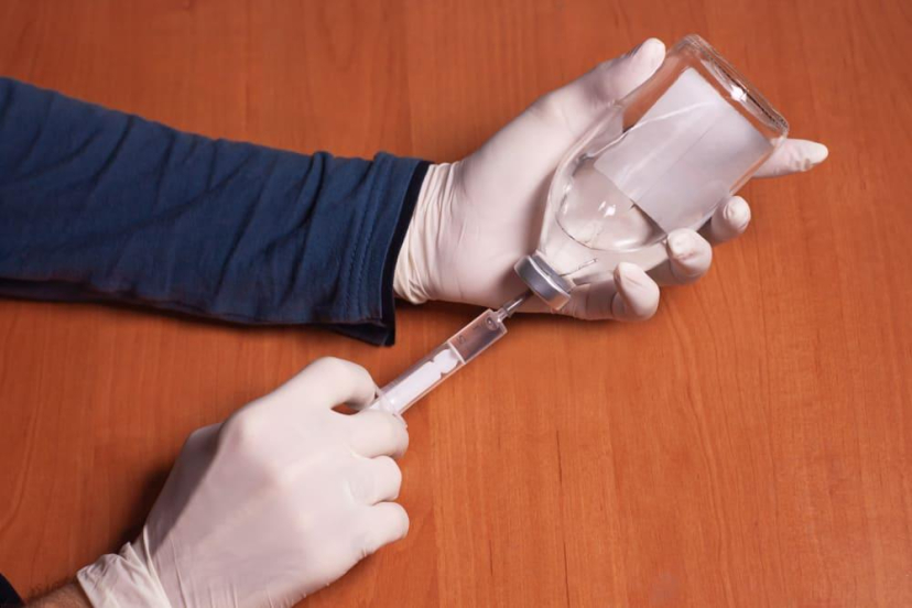 NaCl: Kegunaan, Dosis, Efek Samping, dll. - Hello Sehat