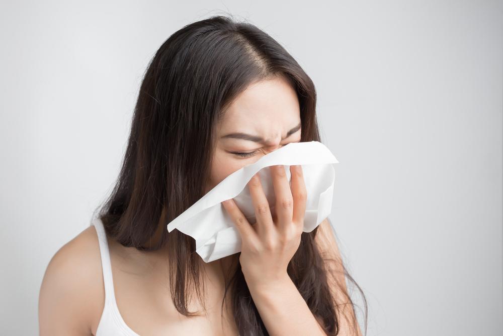 Dextromethorphan: Kegunaan, Dosis, Efek Samping, dll - Hello Sehat