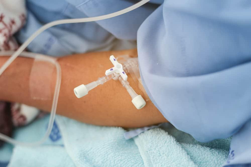 Amiodaron: Kegunaan, Dosis, Efek Samping, dll. • Hello Sehat