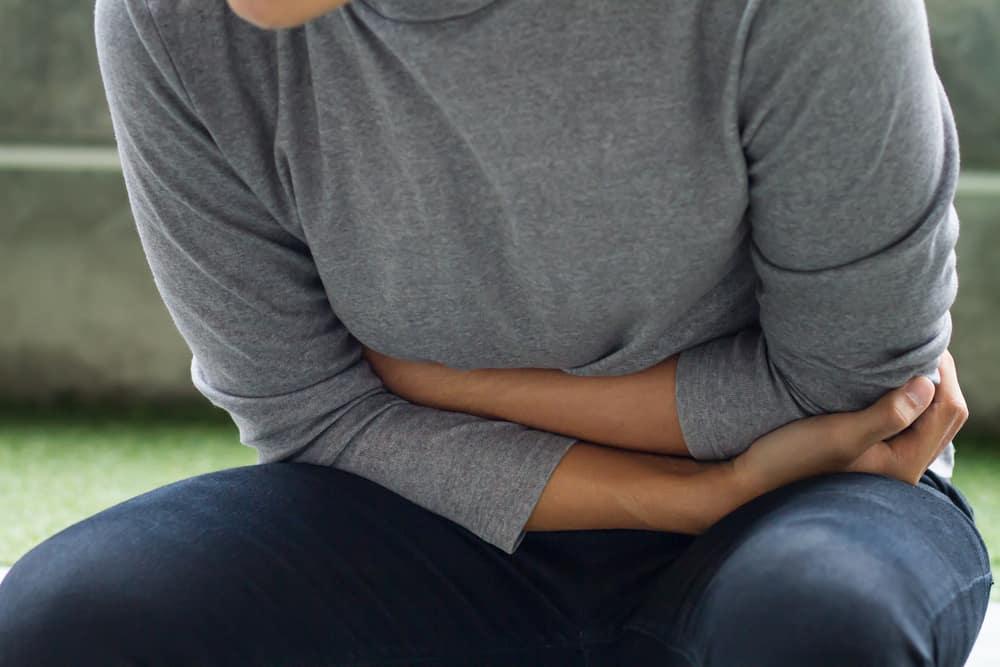 Kolesistitis: Gejala, Penyebab, dan Pengobatan - Hello Sehat