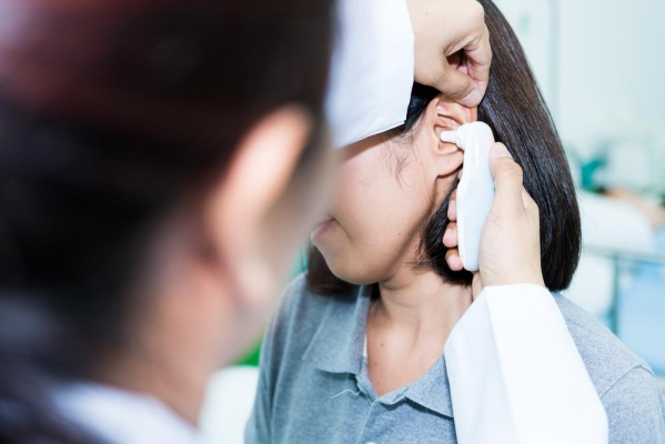 Labirinitis: Gejala, Penyebab, Pengobatan | Hello Sehat