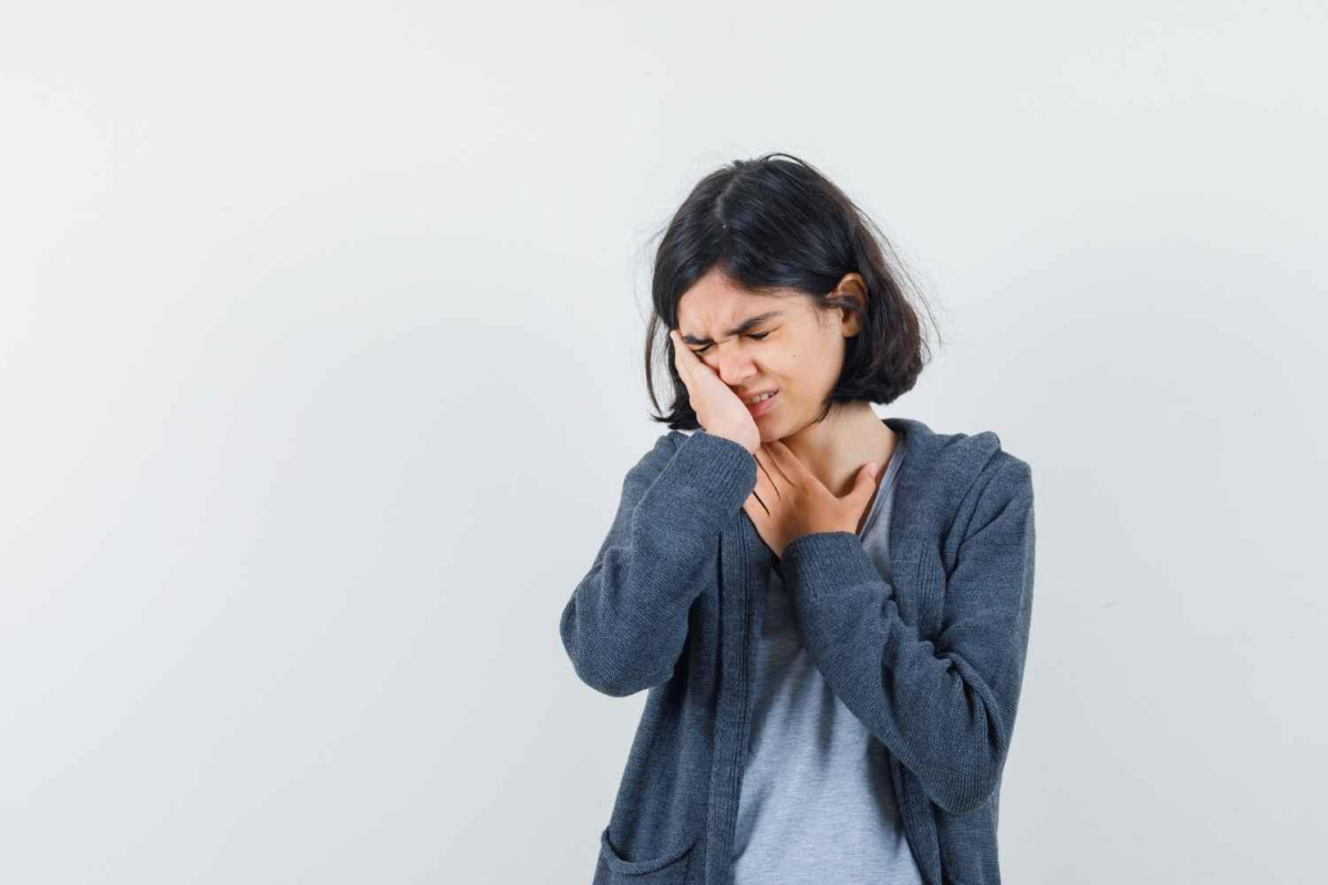 Sindrom Ramsay Hunt: Gejala, Penyebab, Pengobatan, dll.