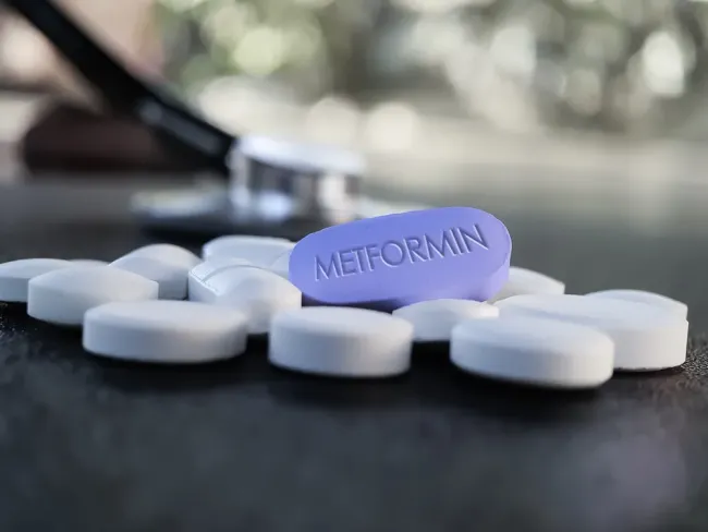 Metformin: Kegunaan, Dosis, dan Efek Samping - Hello Sehat
