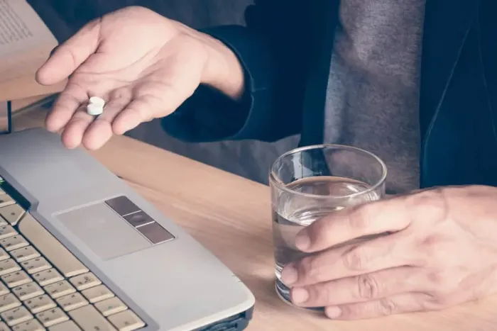 Lisinopril: Kegunaan, Dosis, Efek Samping - Hello Sehat