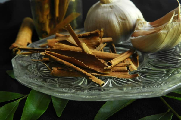 11 Obat dan Perawatan Alami untuk Atasi Bronkitis - Hello Sehat
