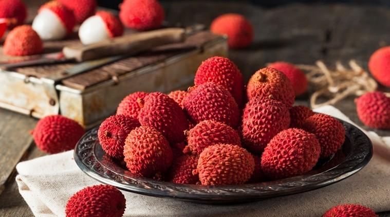 7 Buah dan Sayuran Ini Ternyata Mengandung Racun