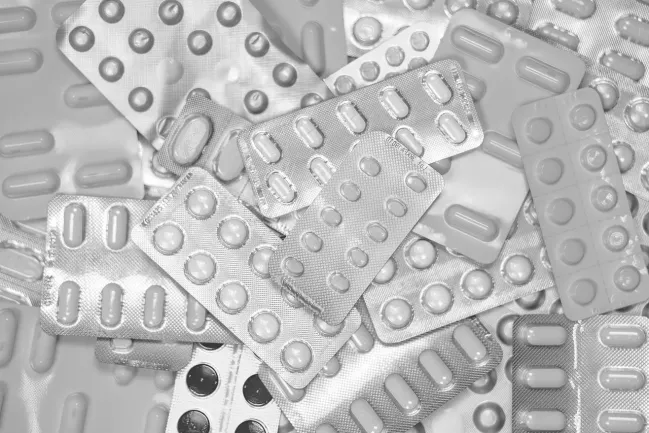 Doxazosin: Kegunaan, Dosis, Efek Samping, dll. - Hello Sehat