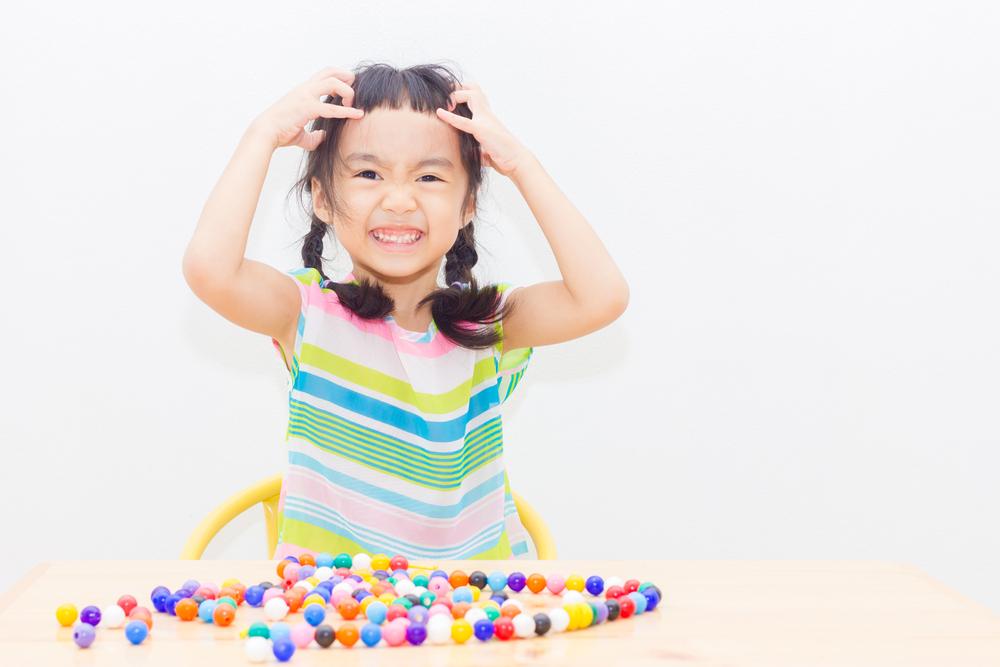 Perbedaan ADHD dan Autisme pada Anak - Hello Sehat