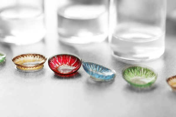 Soft Lens dan Hard Lens: Kelebihan dan Kekurangan, Tips Perawatan