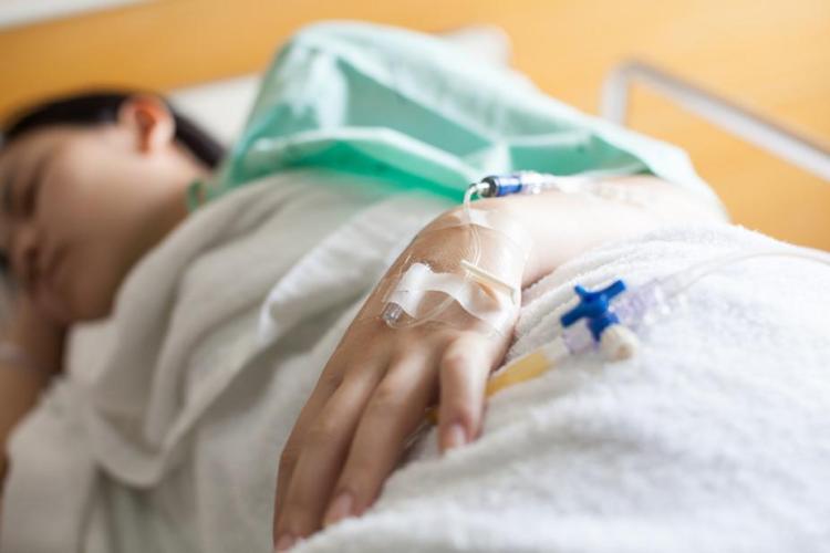 4 Tanda-Tanda Infeksi Luka Operasi yang Patut Dicurigai