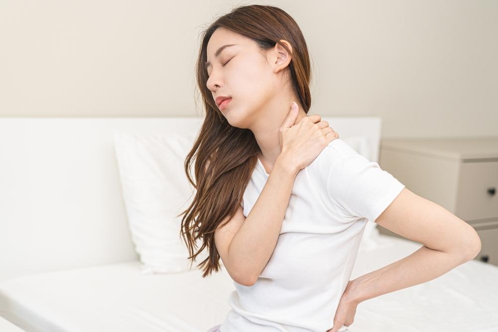 NEO Rheumacyl: Kegunaan, Dosis, Efek Samping, dll. - Hello Sehat