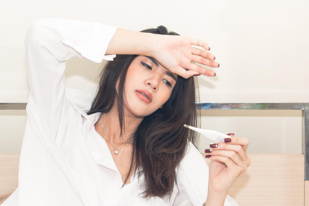 Demam: Gejala, Penyebab, Pengobatan, dll. - Hello Sehat