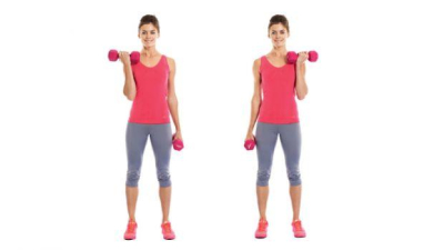 7 Latihan Dumbbell yang Cocok Anda Coba di Rumah