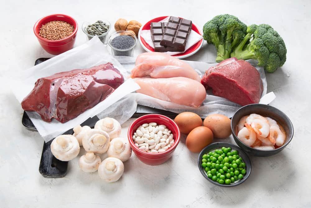 Daftar Makanan dan Minuman Penambah Hemoglobin (Hb) - Hello Sehat