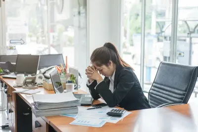 3 Dampak Psikologis yang Muncul Akibat Terlalu Sibuk Bekerja
