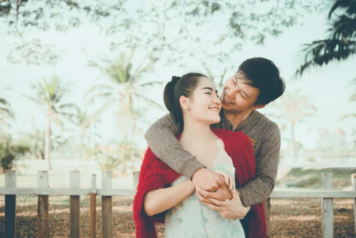 Public Display of Affection (PDA), Baikkah untuk Hubungan?