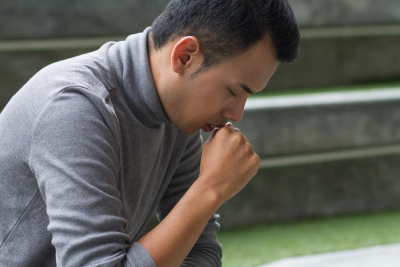 Meludah Sembarangan Bisa Memicu Penyakit Berbahaya - Hello Sehat