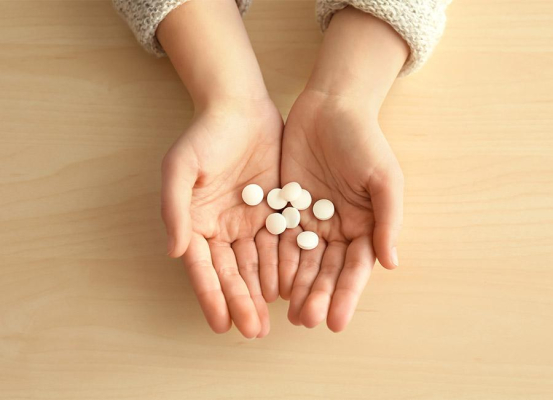 Paratusin: Kegunaan, Dosis, Efek Samping, dll. - Hello Sehat