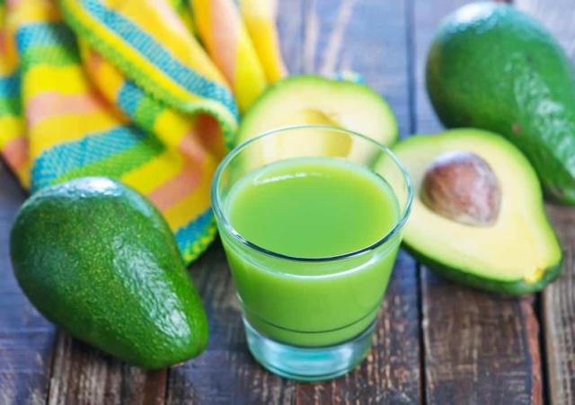 4 Resep Jus Alpukat yang Bikin Kenyang | Hello Sehat
