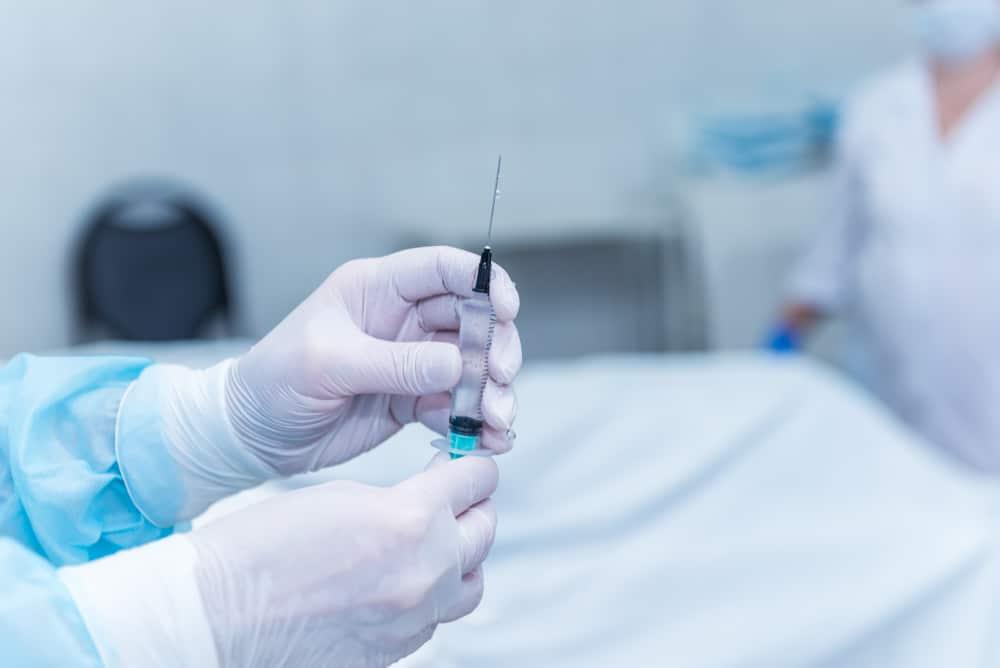 Anestesi Lokal: Definisi, Tujuan, Prosedur - Hello Sehat