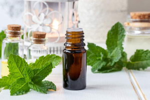 9 Obat Rambut Rontok, dari Medis hingga Alami - Hello Sehat