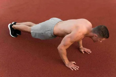 4 Cara Push-up untuk Pemula dan Gerakan Modifikasinya