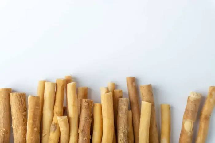 5 Manfaat Siwak untuk Gigi dan Cara Pakainya - Hello Sehat