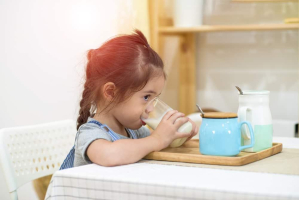 9 Jenis Susu Anak dan Tips Memilihnya yang Tepat