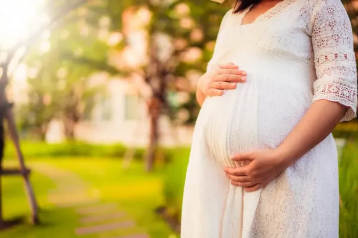 Hamil 9 Bulan, Saat Ibu Menunggu Kelahiran Si Kecil