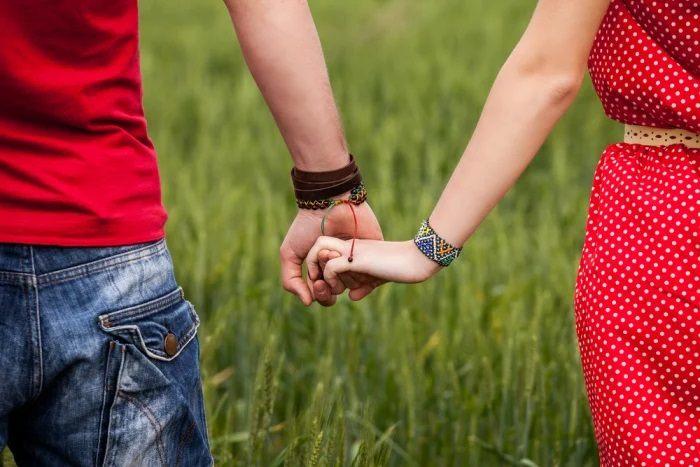 Anak Remaja Pacaran? Ini Tips bagi Anda sebagai Ortu