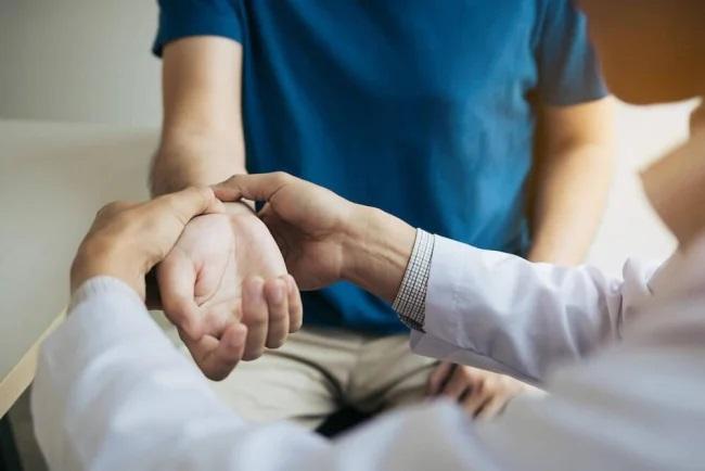 Mati Rasa: Gejala, Penyebab, Pengobatan, dll. - Hello Sehat