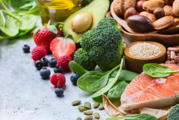 7 Makanan yang Baik untuk Kesehatan Prostat | Hello Sehat
