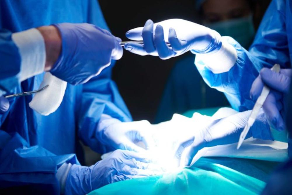 Deksmedetomidin: Kegunaan, Dosis, Efek Samping - Hello Sehat