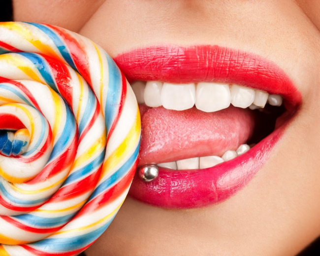 5 Jenis Gangguan Indra Pengecap dan Penyebabnya - Hello Sehat