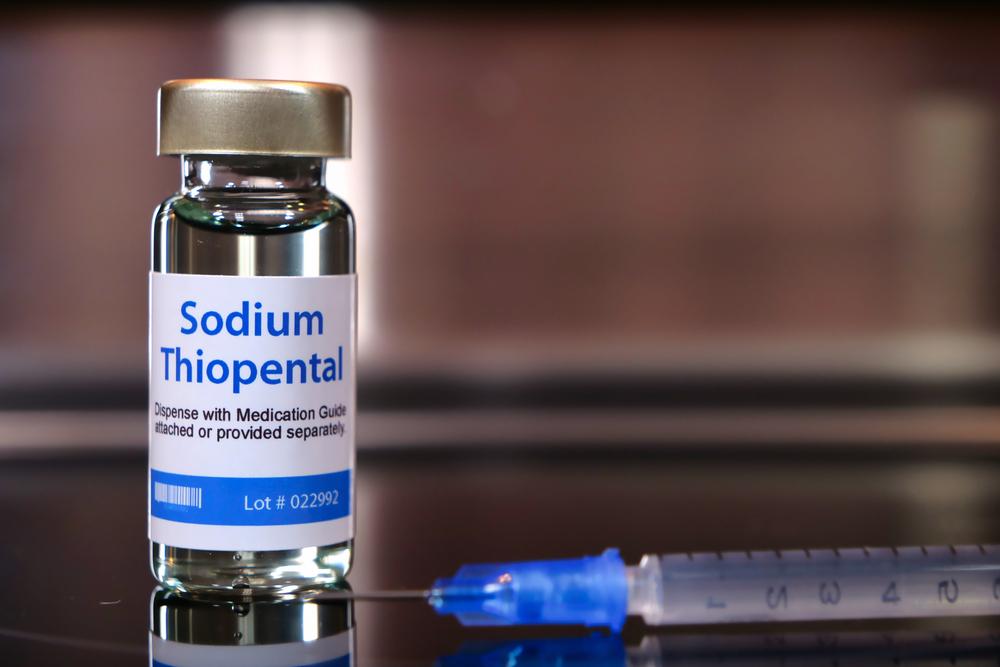 Tiopental: Kegunaan, Dosis, Efek Samping - Hello Sehat