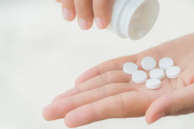 Moxifloxacin: Kegunaan, Dosis, Efek Samping - Hello Sehat