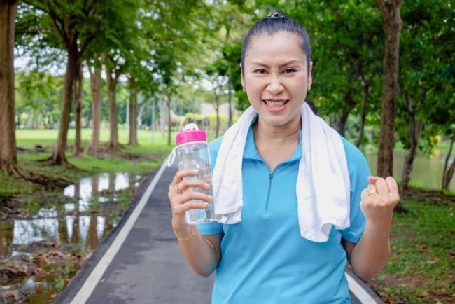 10 Pantangan Saat Pengobatan Paru-Paru Basah - Hello Sehat