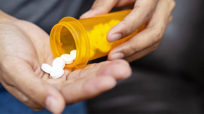 Everolimus: Kegunaan, Dosis, dan Efek Samping - Hello Sehat