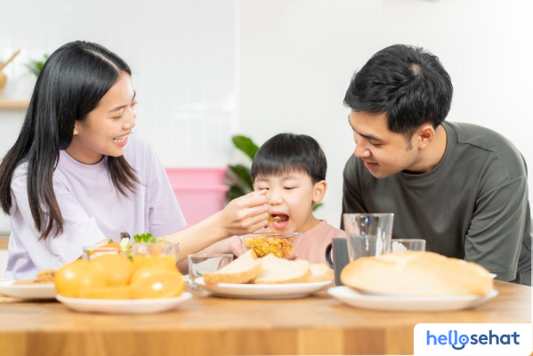 Memahami Asupan Gizi dan Pola Makan Anak Autisme - Hello Sehat