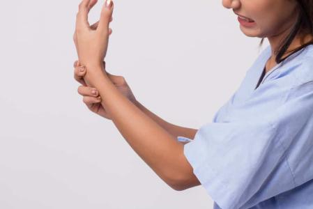 Penyakit Autoimun: Gejala, Penyebab, dan Pengobatan