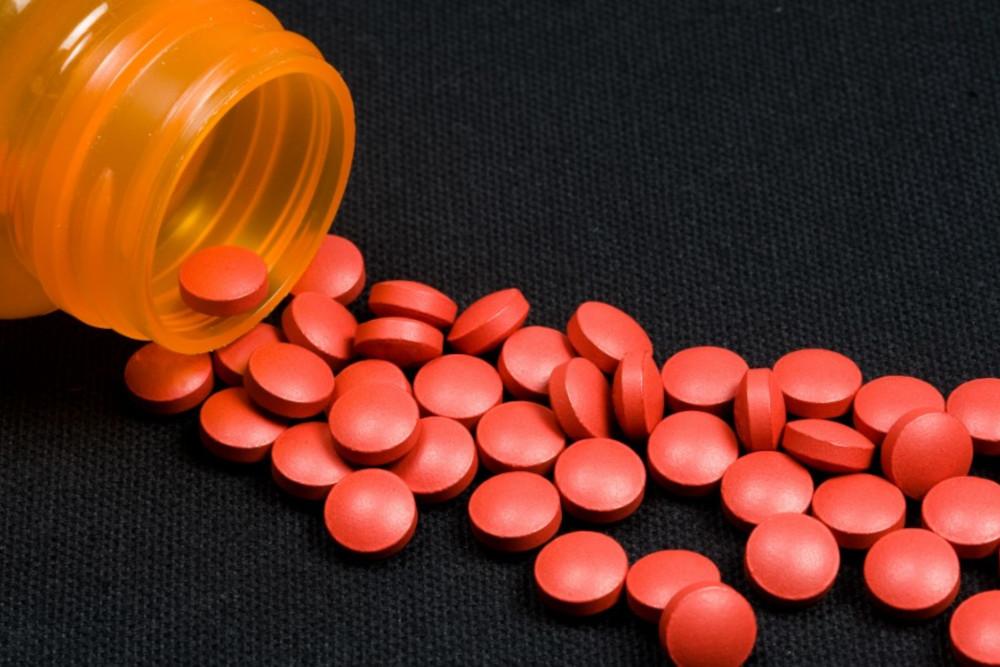 Rivaroxaban: Kegunaan, Dosis, Efek Samping, dll. - Hello Sehat
